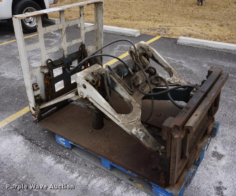 Long reach slip sheeter forklift attachment in Olathe, KS | Item DB0432 ...