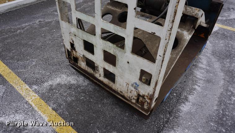 Long reach slip sheeter forklift attachment in Olathe, KS | Item DB0432 ...