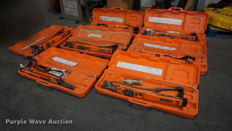 (7) ITW Buildex Unidex stud guns in Olathe, KS | Item DN9333 sold ...