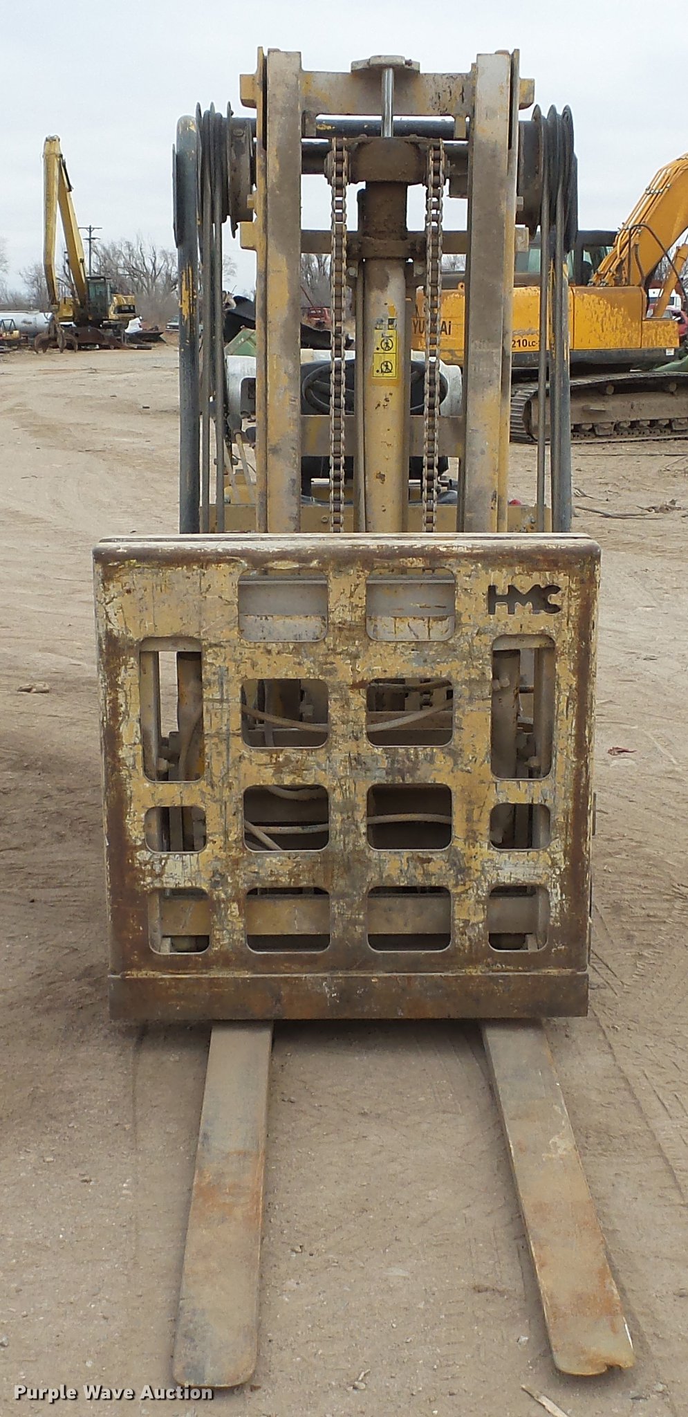 Caterpillar T50B forklift in Salina, KS | Item DC5716 sold | Purple Wave