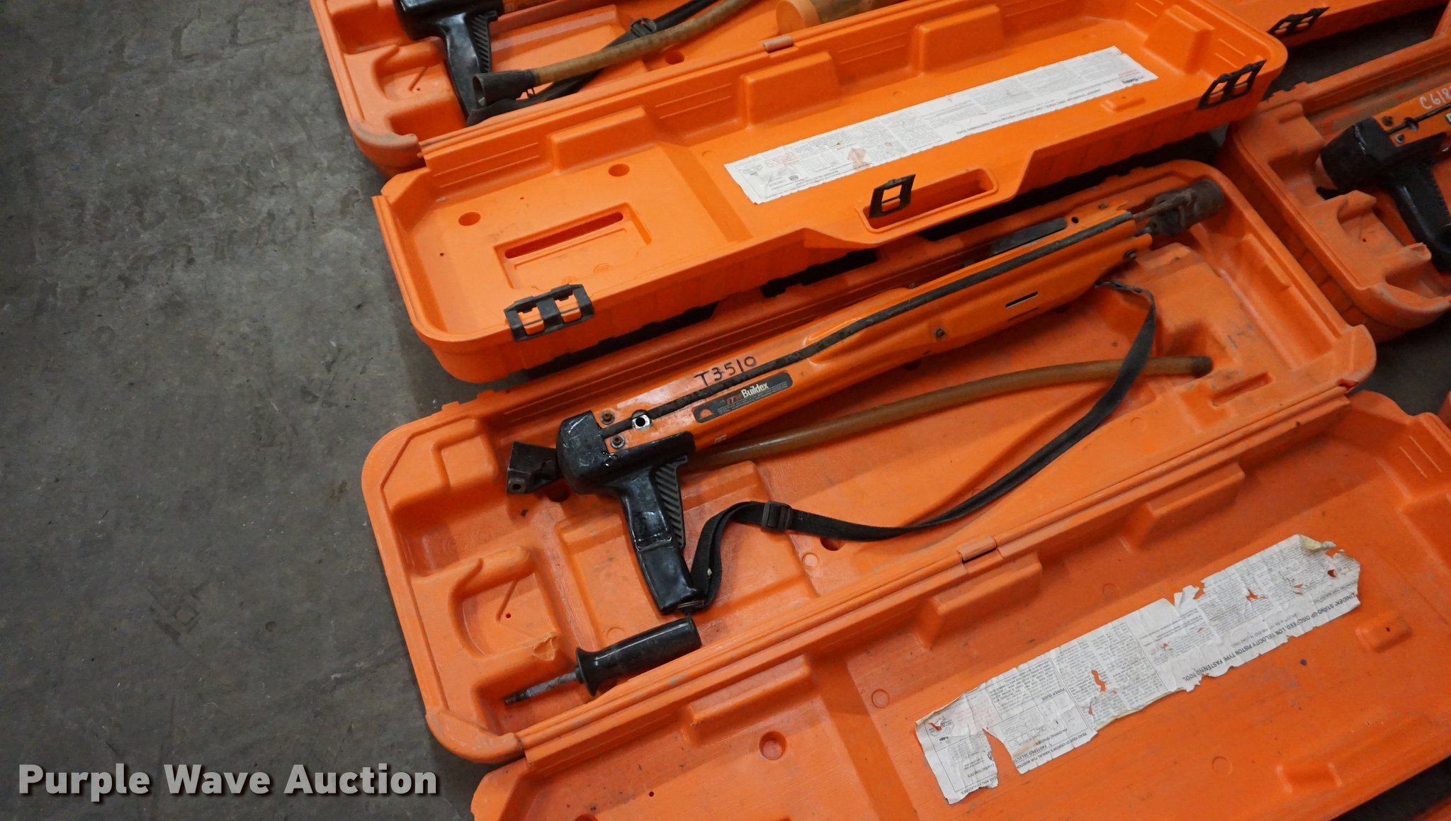 (7) ITW Buildex Unidex stud guns in Olathe, KS | Item DN9333 sold ...