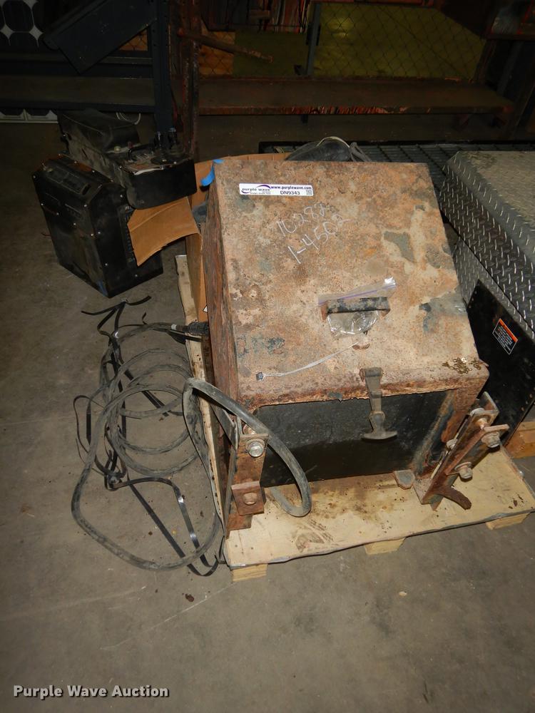 Force America plow controller in Topeka, KS | Item DN9343 sold | Purple ...