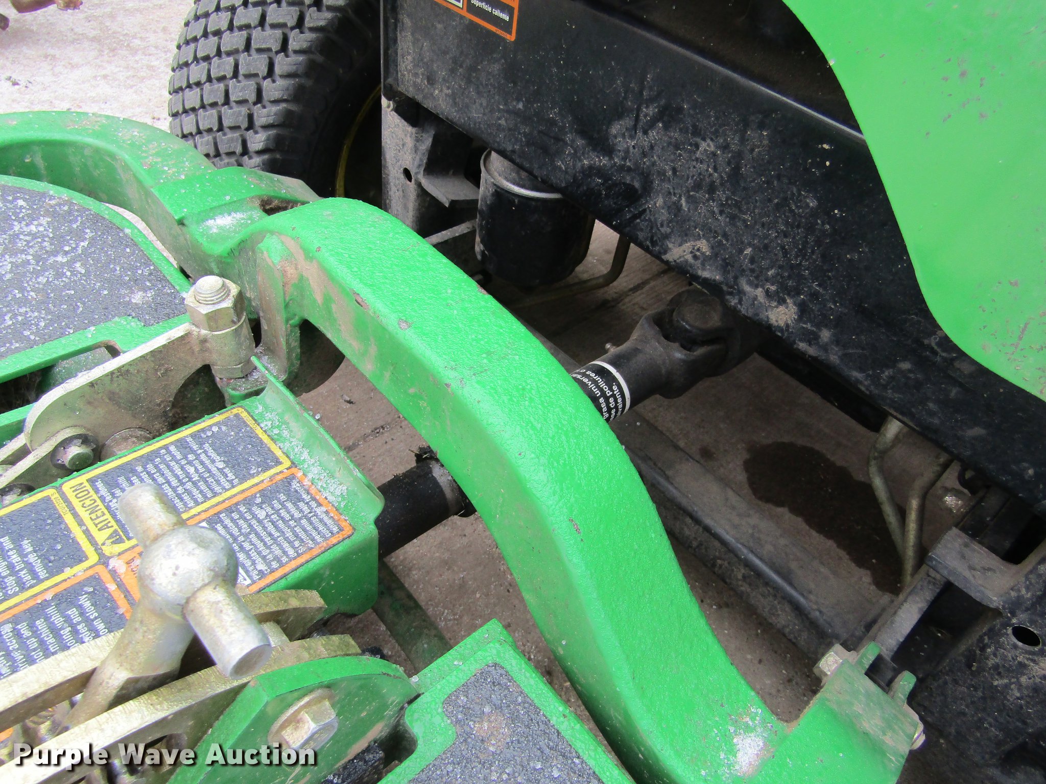 John Deere F687 Z-Trak lawn mower in Fort Dodge, KS | Item BU9659 sold ...