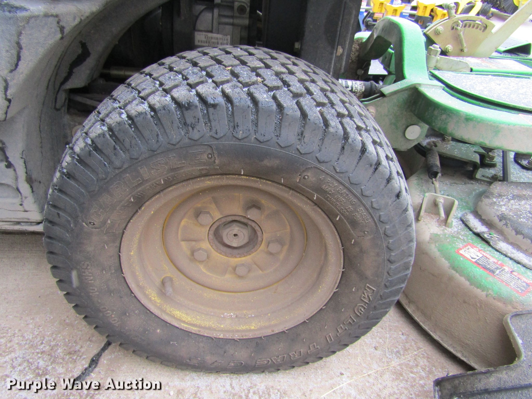 John Deere F687 Z-Trak lawn mower in Fort Dodge, KS | Item BU9659 sold ...