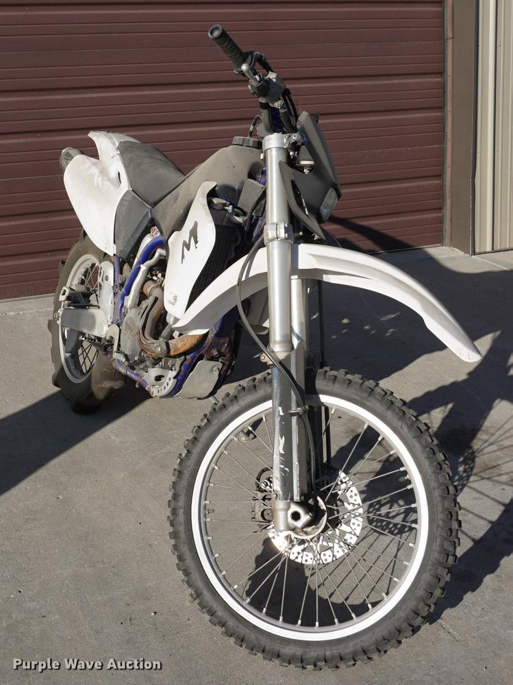 2000 Yamaha WR400FM dirt bike in Paola, KS | Item DN9329 sold | Purple Wave
