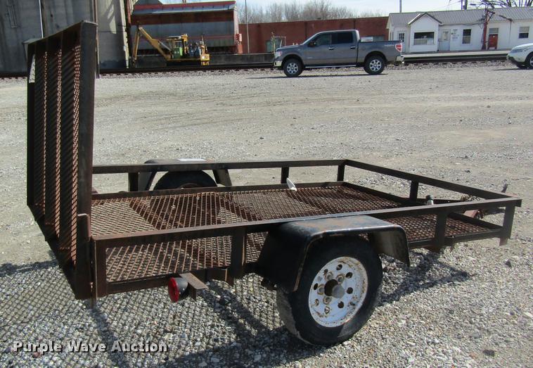 1996 Buck utility trailer in Waverly, MO | Item DC4479 sold | Purple Wave