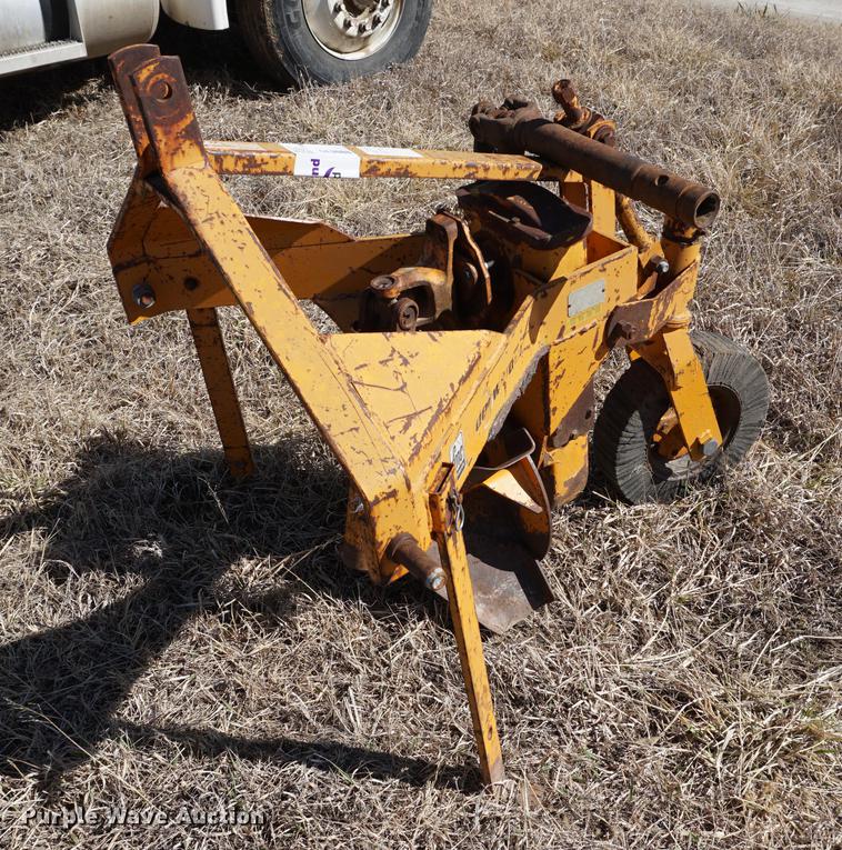 FMC Side Winder RD ditcher in Holton, KS | Item DE3088 sold | Purple Wave