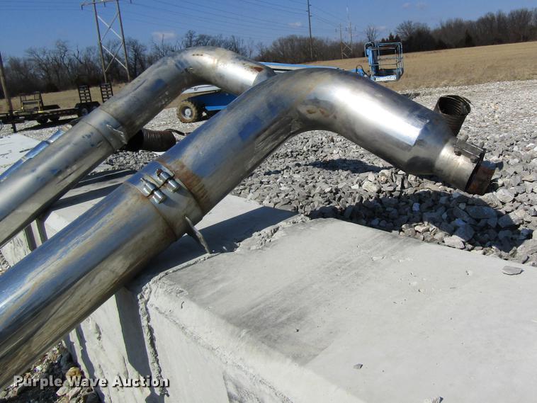 (4) semi truck exhaust stacks in Columbia, MO | Item DC4465 sold ...