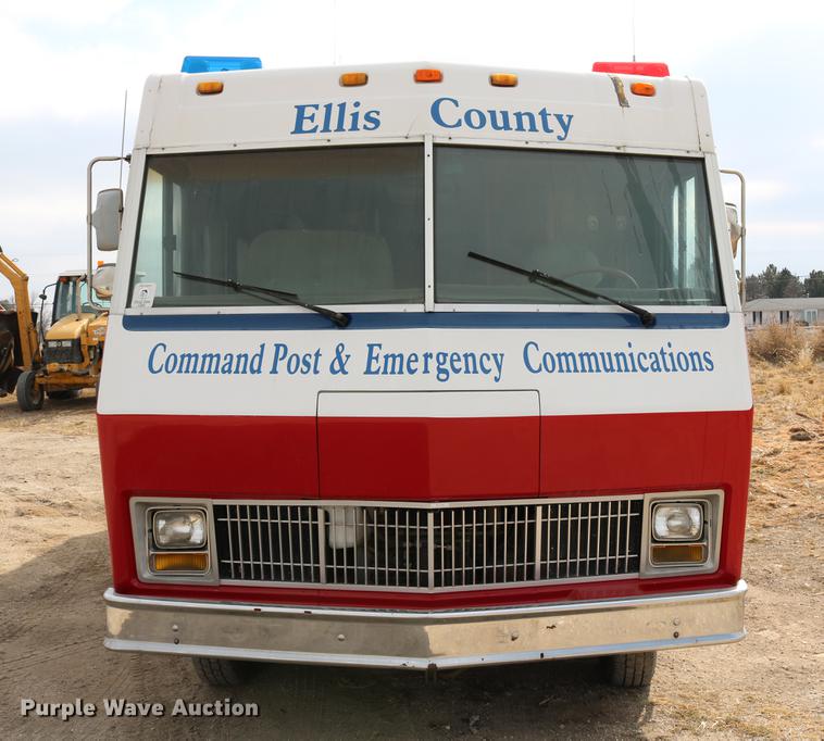 1981 Chevrolet P30 Winnebago ICF26RT RV in Hays, KS | Item DC3528 sold ...