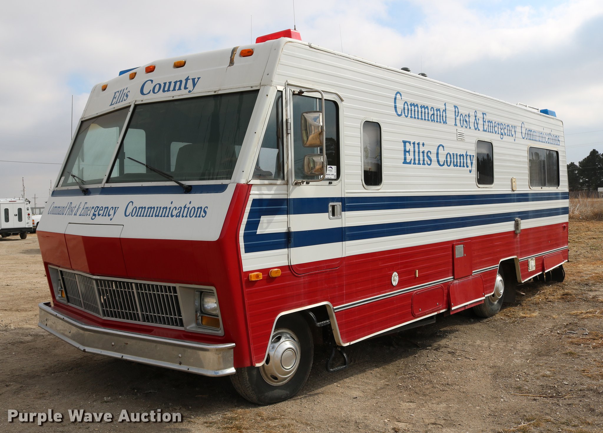 1981 Chevrolet P30 Winnebago ICF26RT RV in Hays, KS | Item DC3528 sold ...