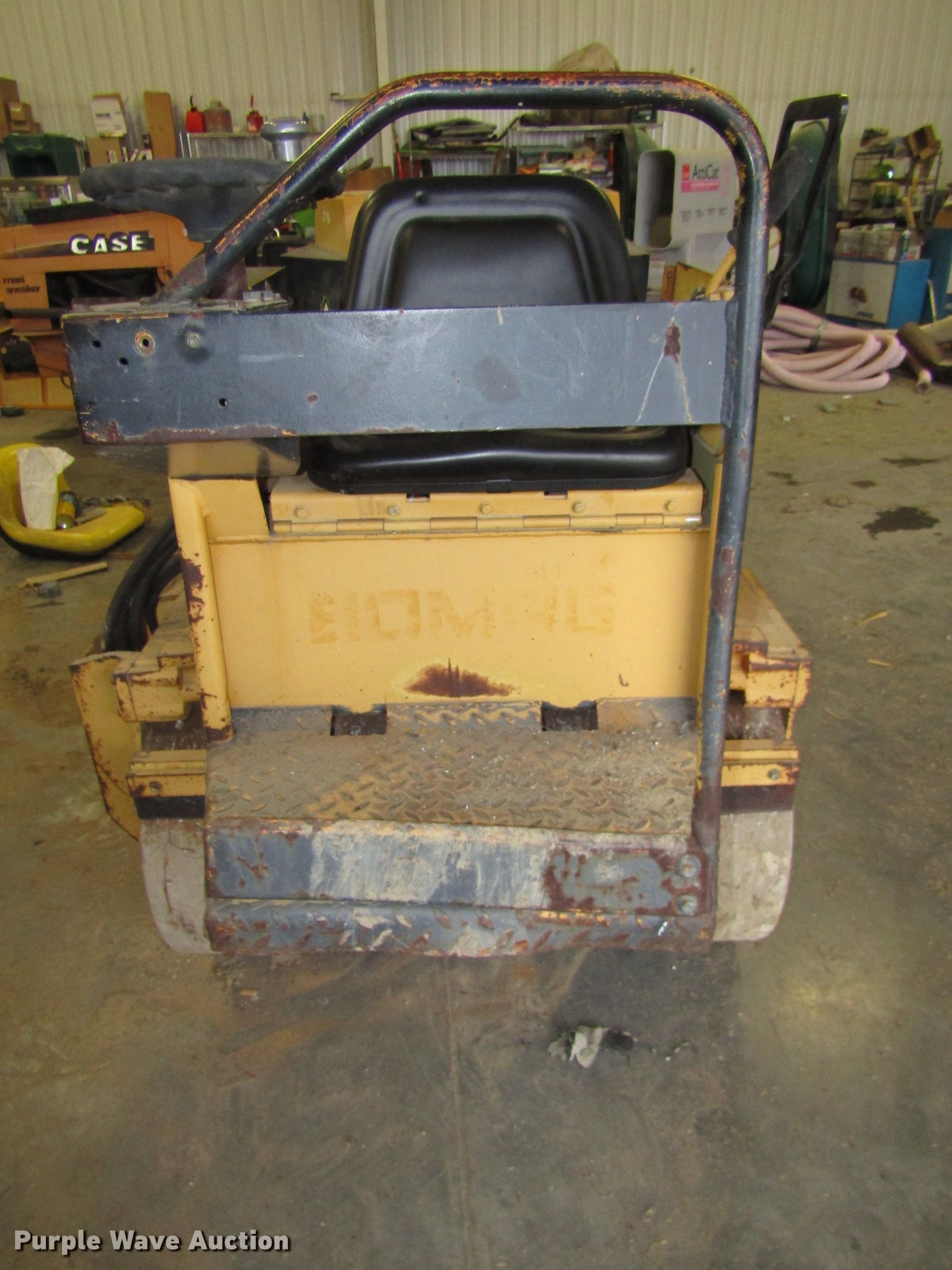 Bomag BW100ADL double drum roller in Edgar, NE | Item DA3240 sold ...