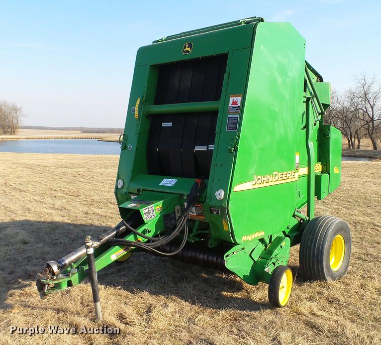 2002 John Deere 467 round baler in Cleveland, MO | Item DC5586 sold ...