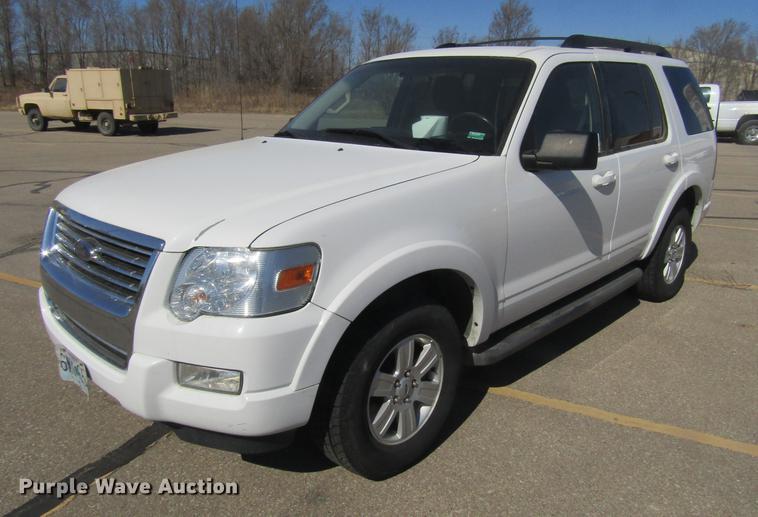 2010 Ford Explorer SUV in Manhattan, KS | Item DC5584 sold | Purple Wave
