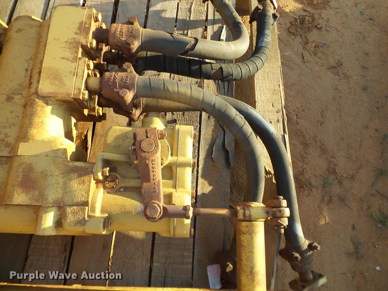 PTO hydraulic pump wet kit assembly in Marlow, OK | Item DZ9791 sold ...