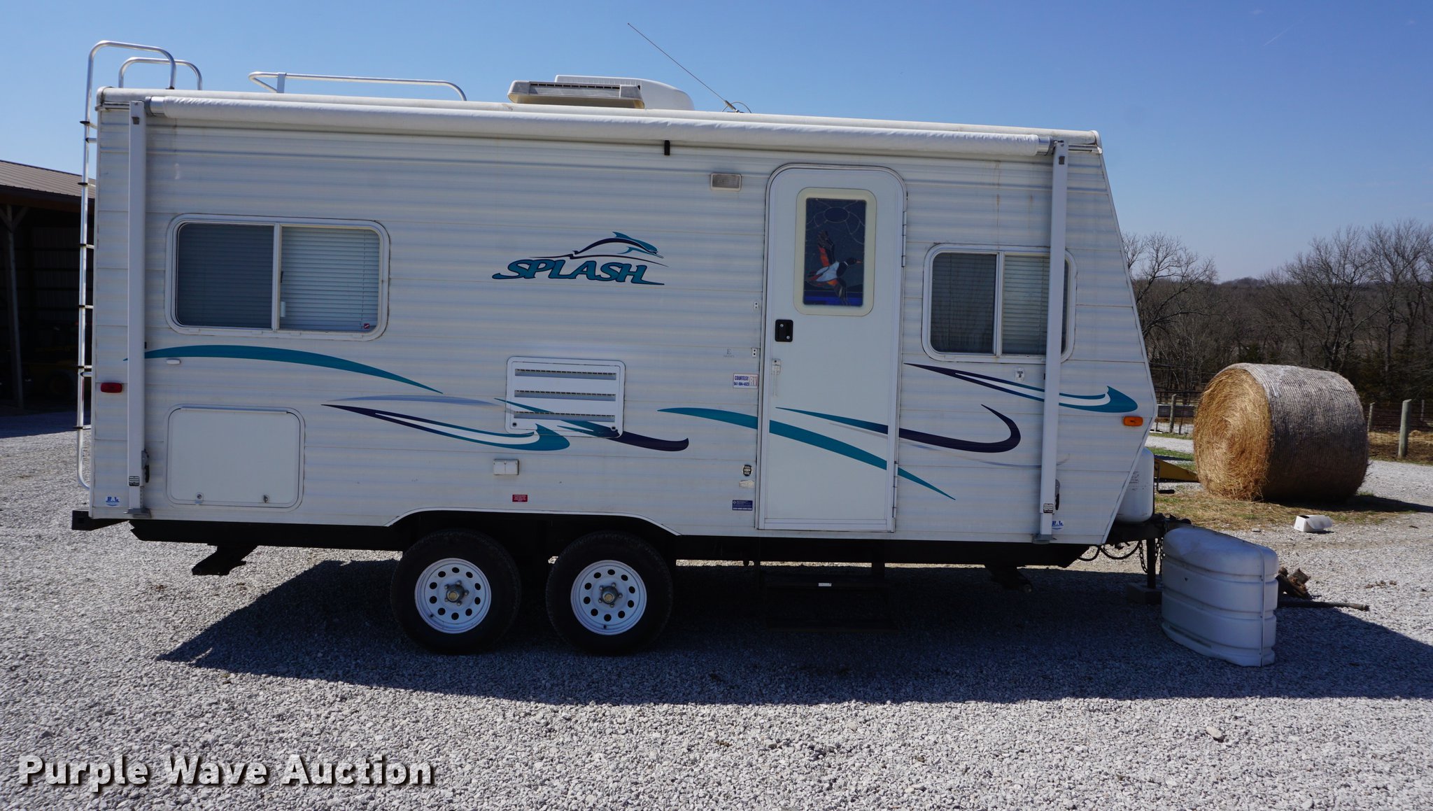 2003 National RV Splash camper in Mapleton, KS | Item DE3207 sold ...