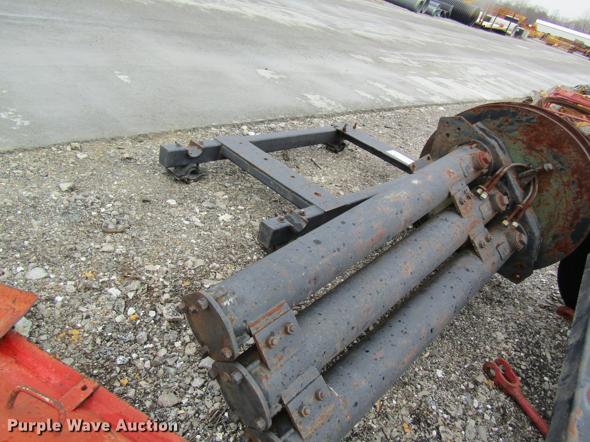 Crane tag line in Columbia, MO | Item DC4343 sold | Purple Wave