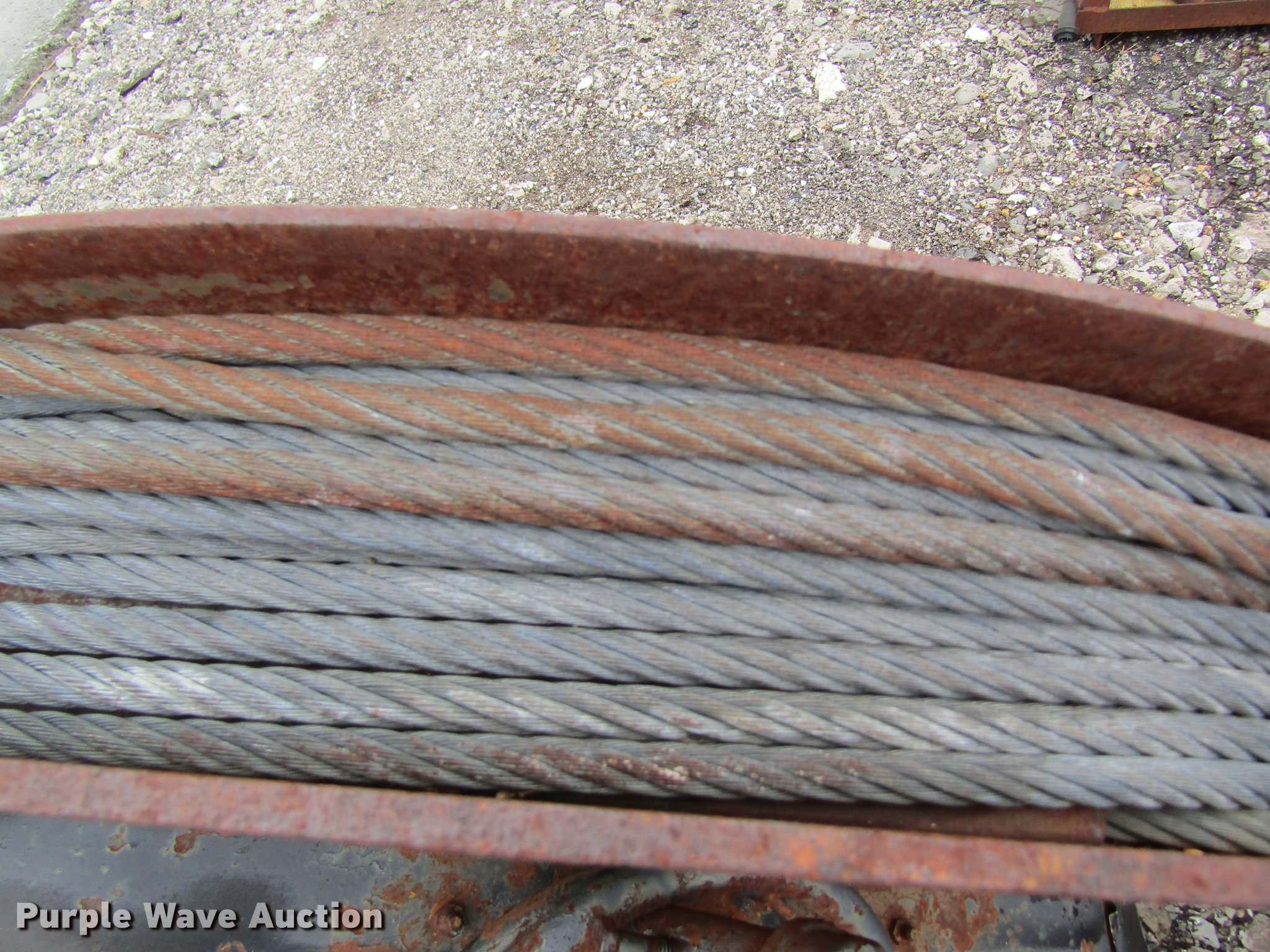 Crane tag line in Columbia, MO | Item DC4343 sold | Purple Wave