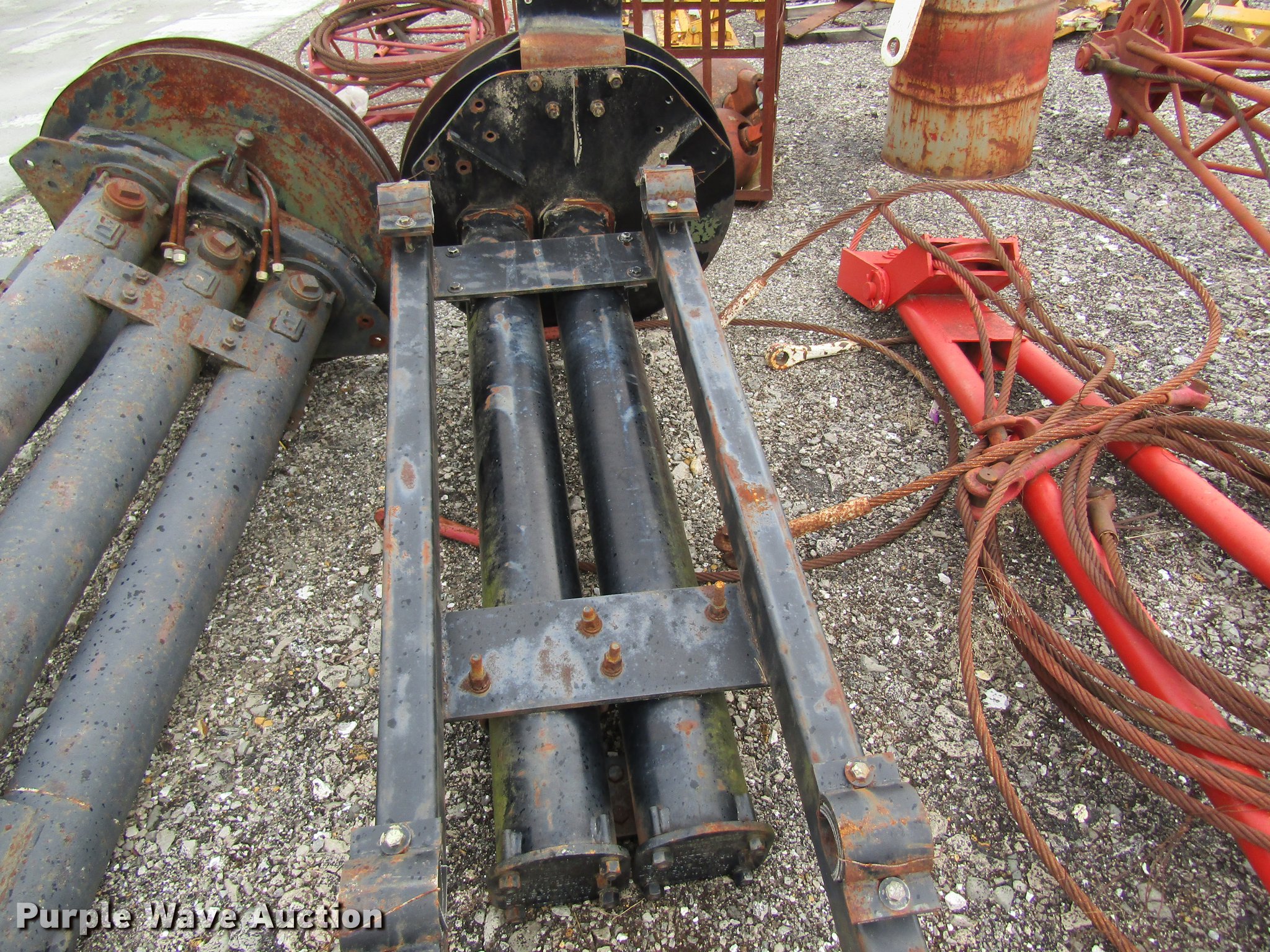 Crane tag line in Columbia, MO | Item DC4344 sold | Purple Wave