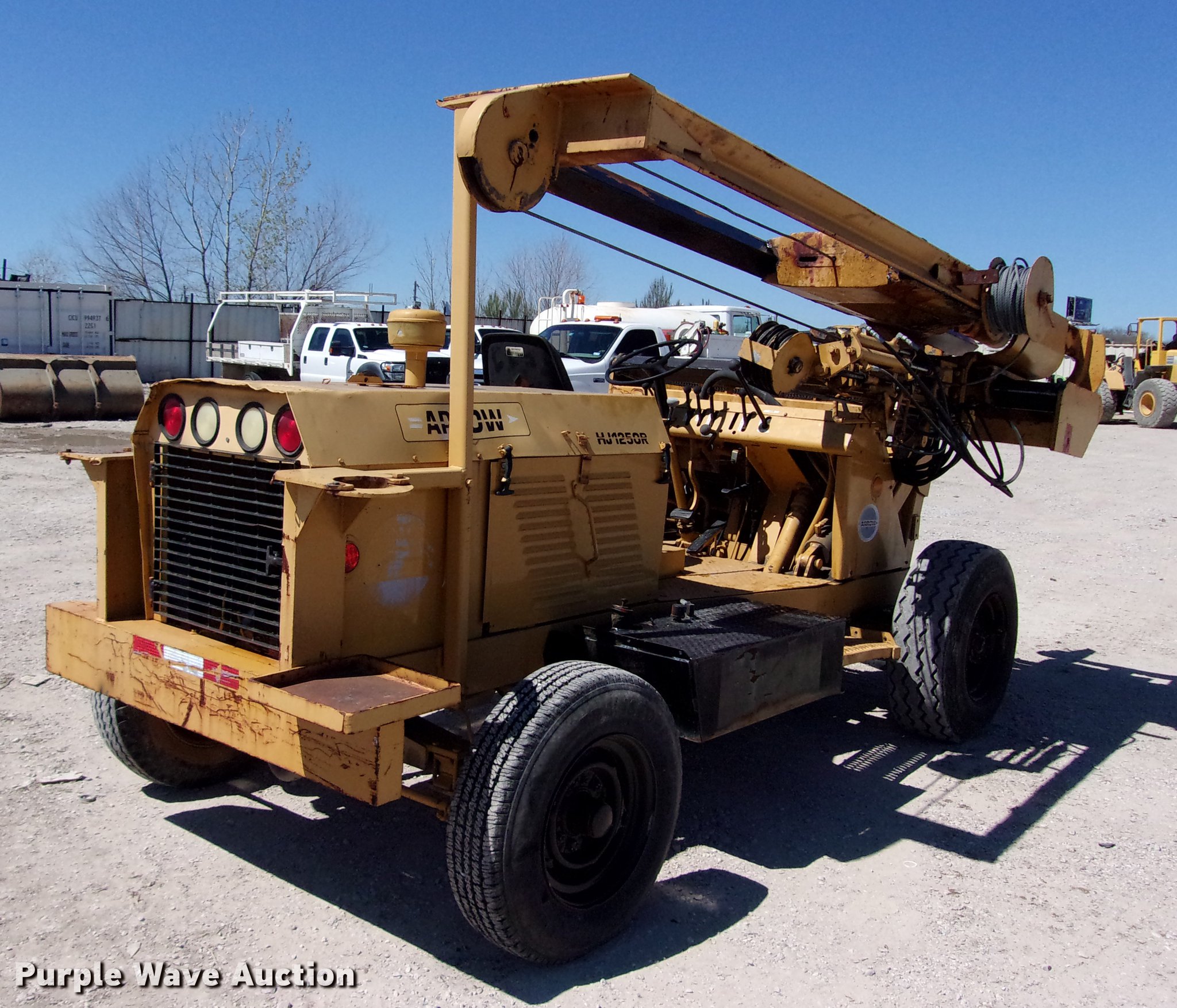 Arrow HJ1250R breaker in Lewisville, TX | Item DC5964 sold | Purple Wave