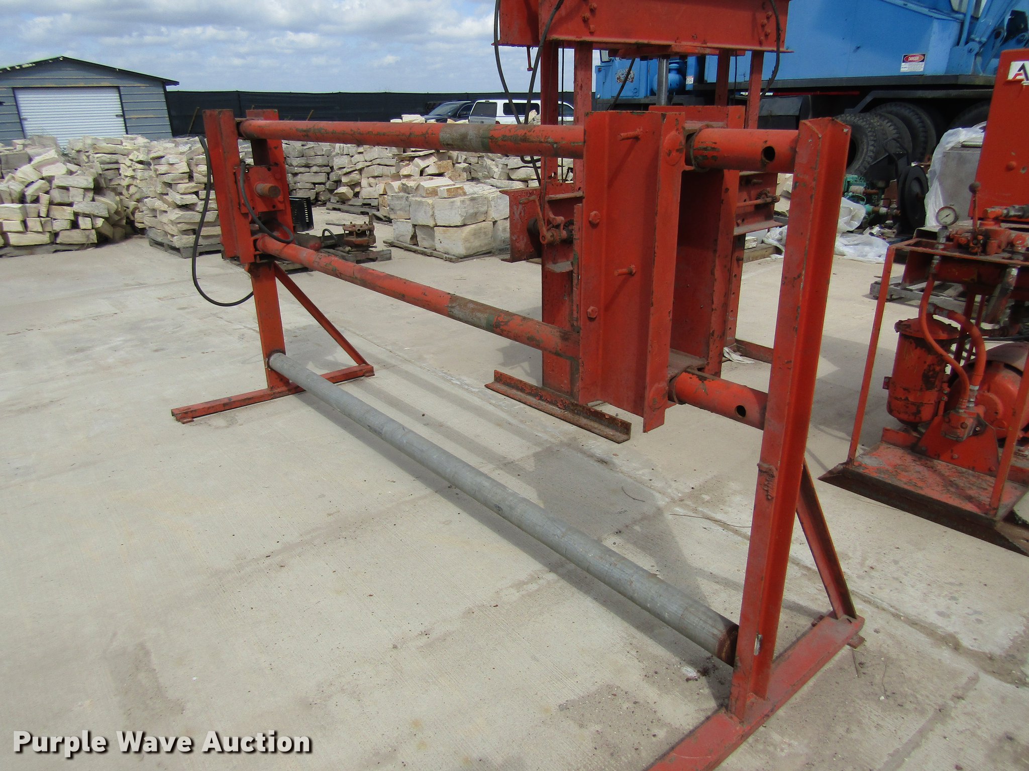 Manley vertical and horizontal hydraulic presses in Dayton, TX | Item ...