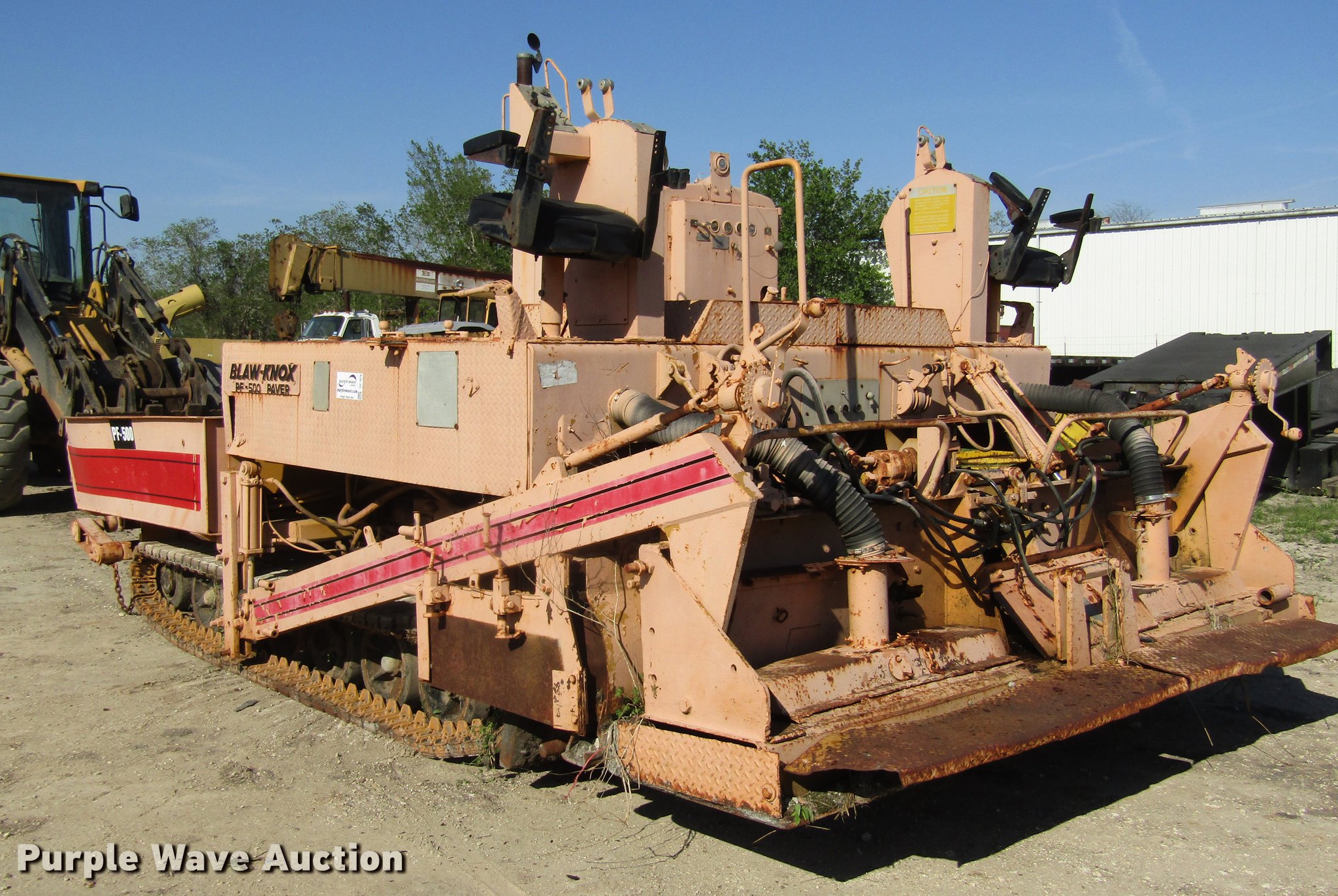Blaw-Knox PF-500 paver in Dayton, TX | Item DC7929 sold | Purple Wave