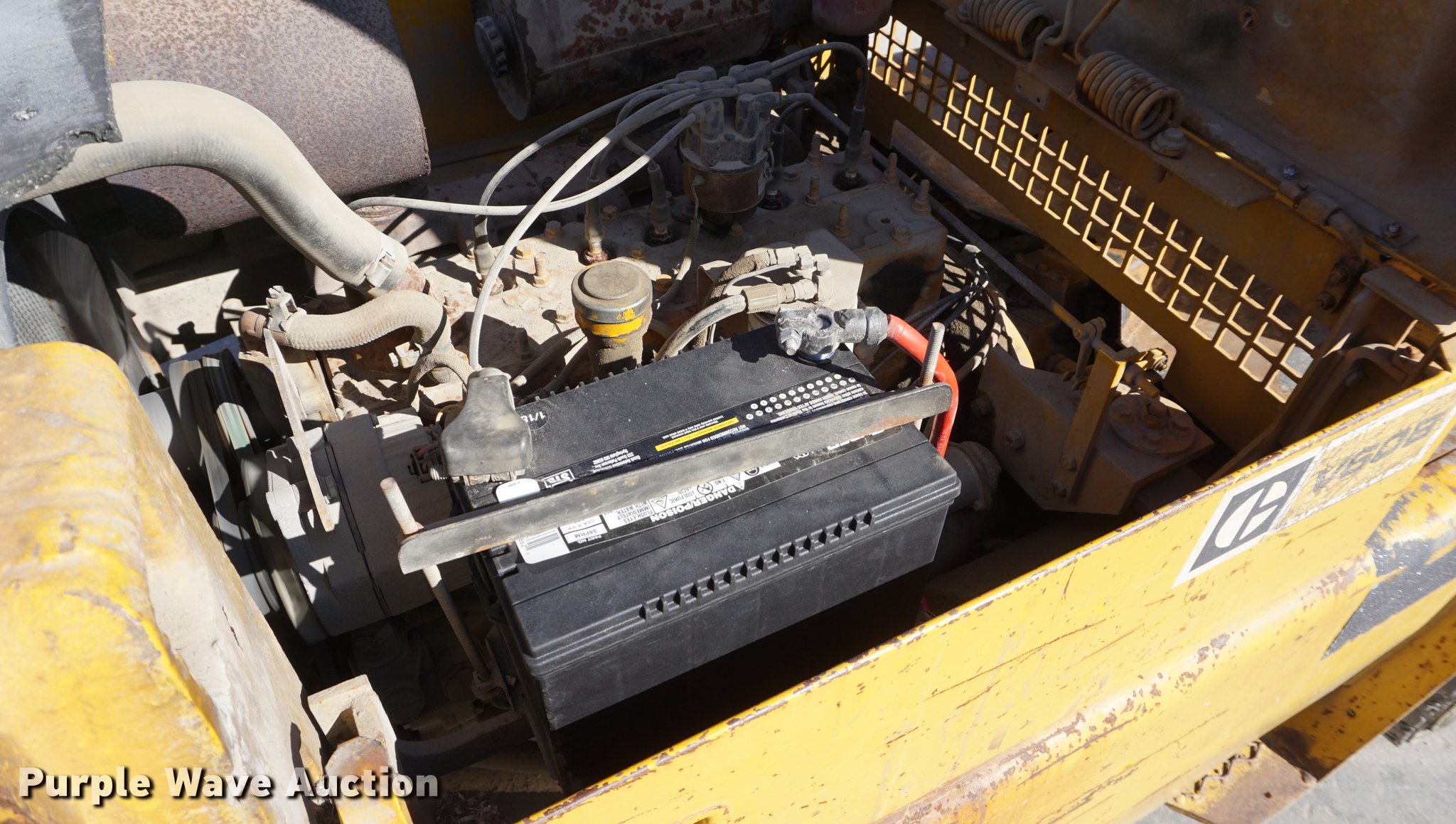 Caterpillar V60B forklift in Lansing, KS | Item DE3166 sold | Purple Wave