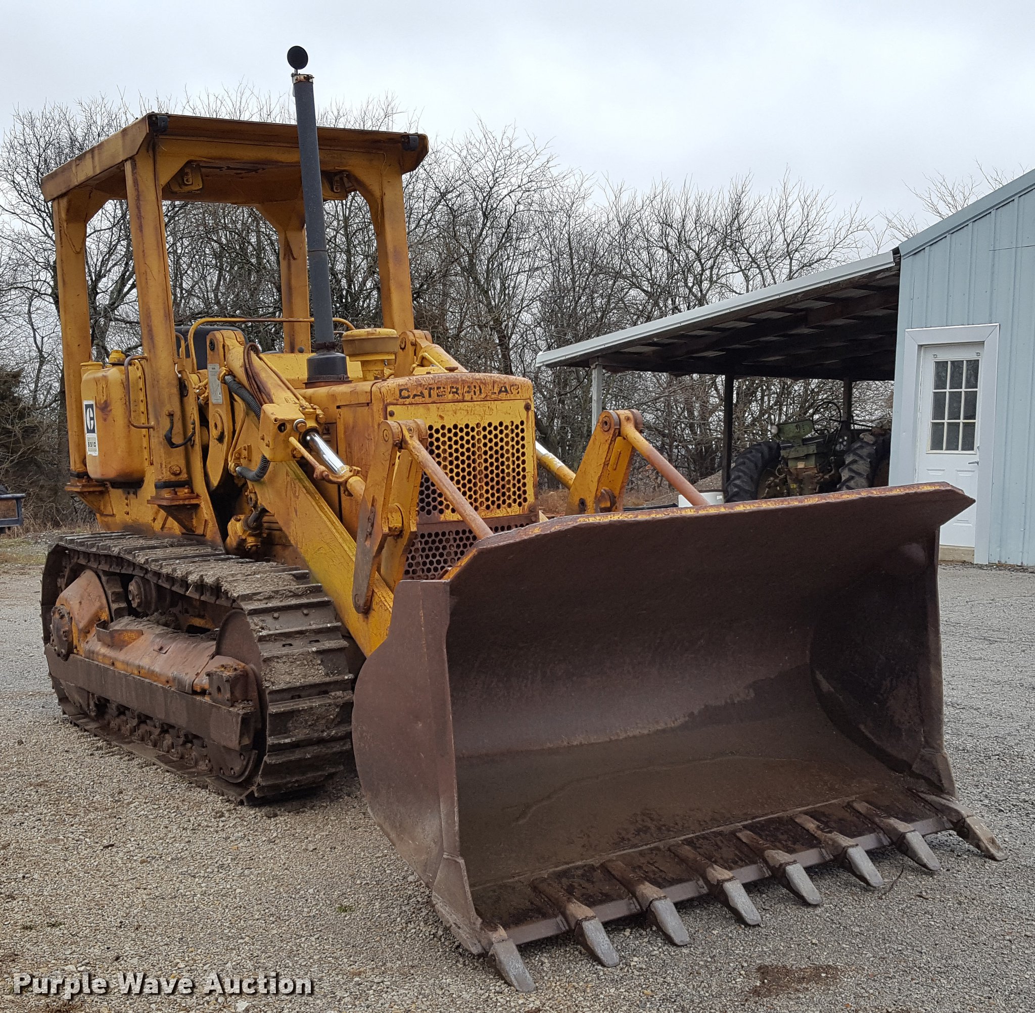 Caterpillar 951C track loader in Oak Grove, MO | Item DF3617 sold ...