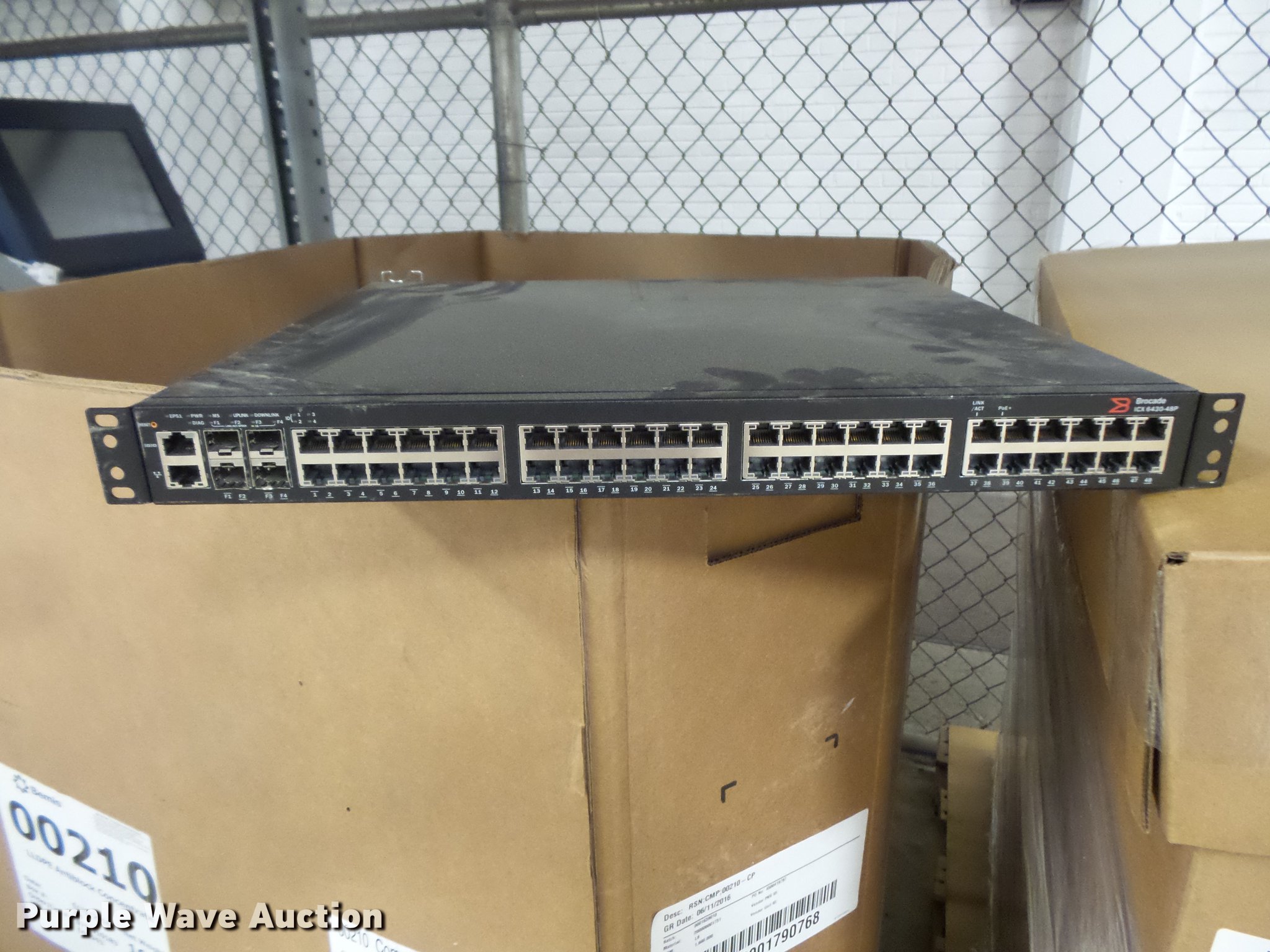(42) Brocade 6430-48P network switches in Des Moines, IA | Item DW9628 ...