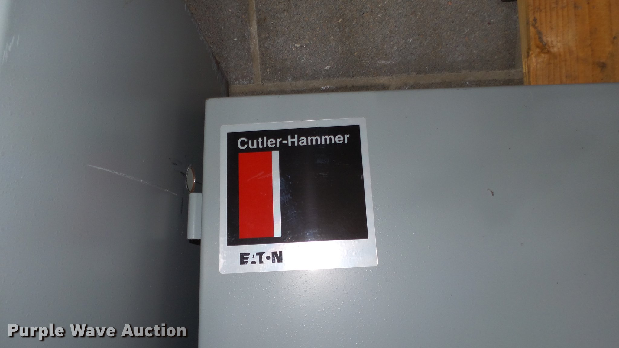 Electrical supplies in Newton, KS | Item EX9033 sold | Purple Wave