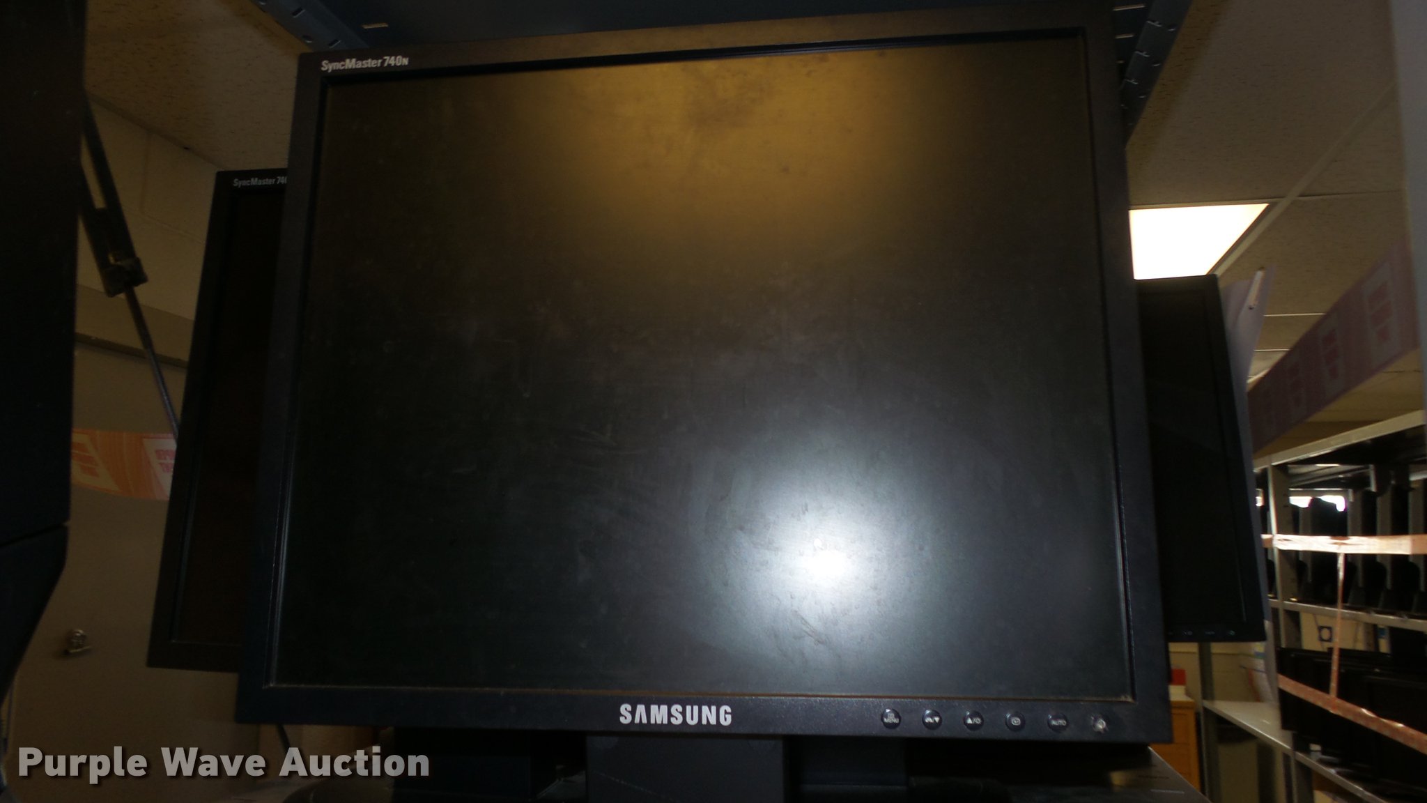 (14) Samsung SyncMaster 740N LCD monitors in Newton, KS | Item EX9112 ...