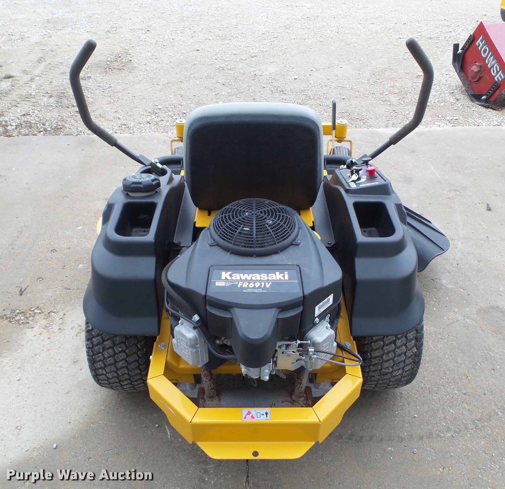 2013 Hustler Raptor ZTR lawn mower in Mount Ayr, IA | Item DZ9304 sold ...