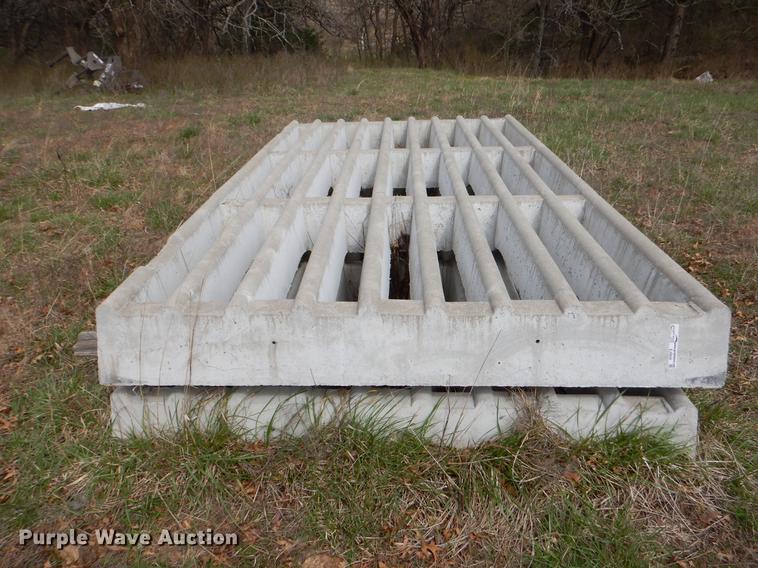 (2) concrete cattle guards in Parsons, KS | Item EJ9938 sold | Purple Wave