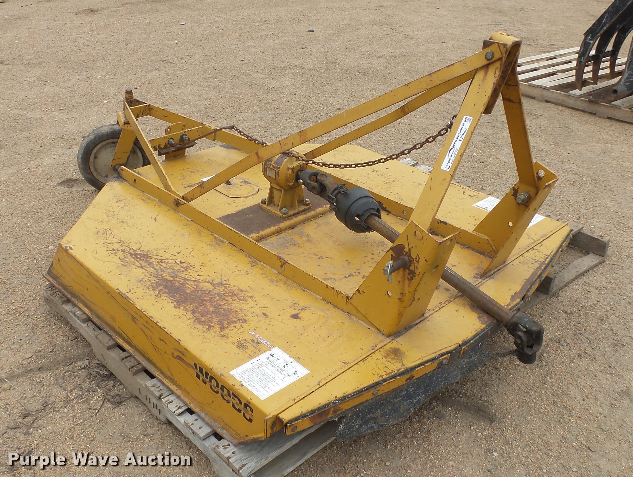 Woods XT160 rotary mower in Kinsley, KS | Item EZ9585 sold | Purple Wave