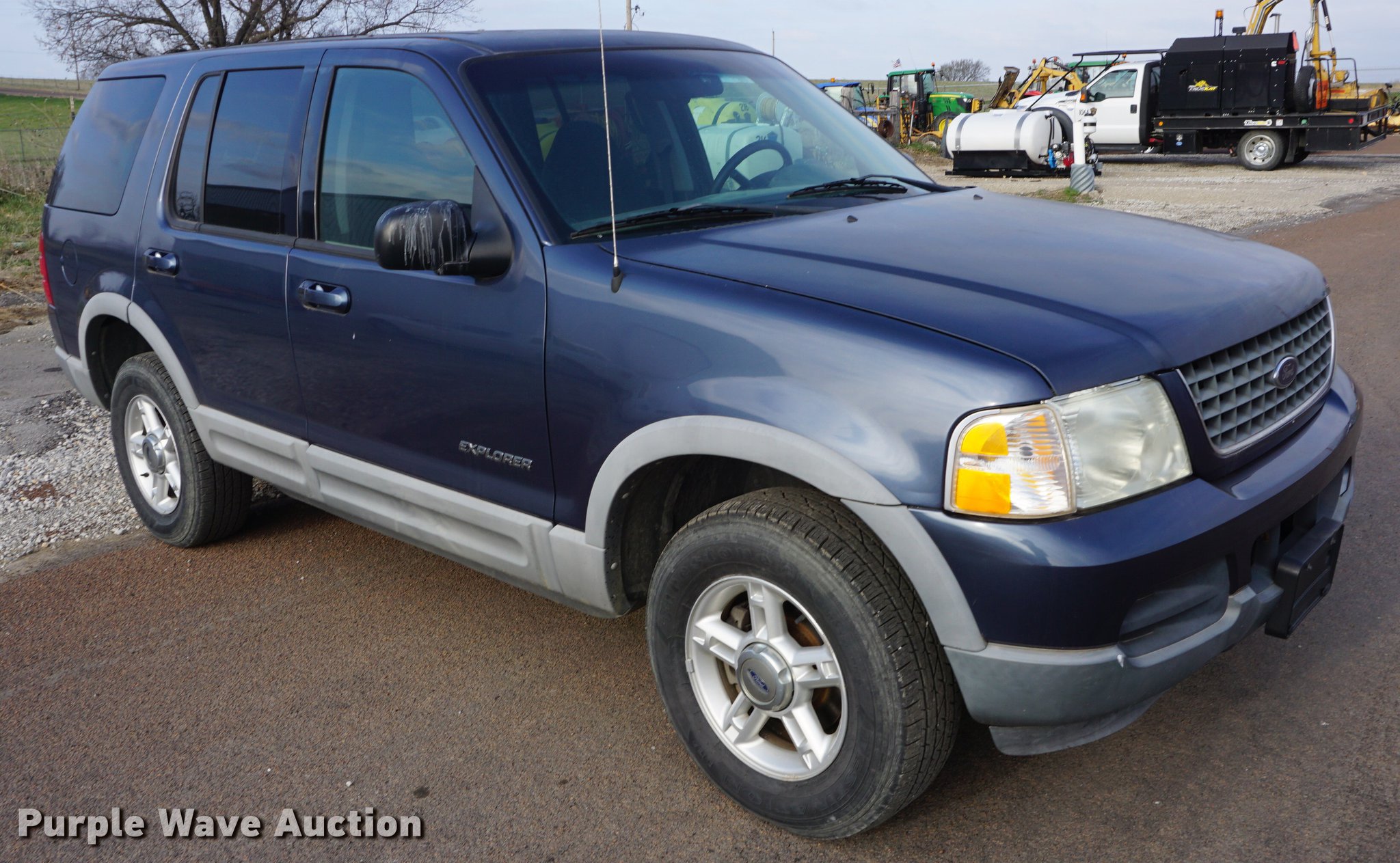 2002 Ford Explorer SUV in Leavenworth, KS | Item L4804 sold | Purple Wave