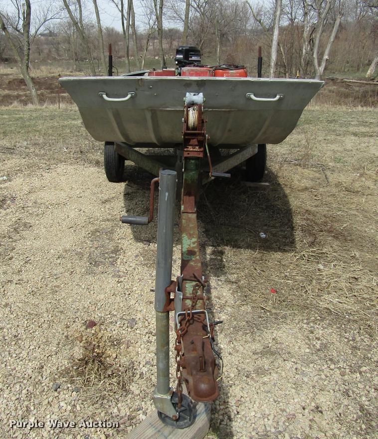 1976 Monark 16 boat in Cedar Rapids, IA | Item DF3764 sold | Purple Wave