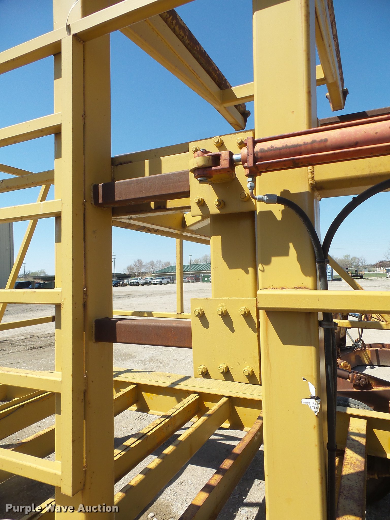 Mcelroy LT0048 line tamer in Topeka, KS | Item DE3312 sold | Purple Wave