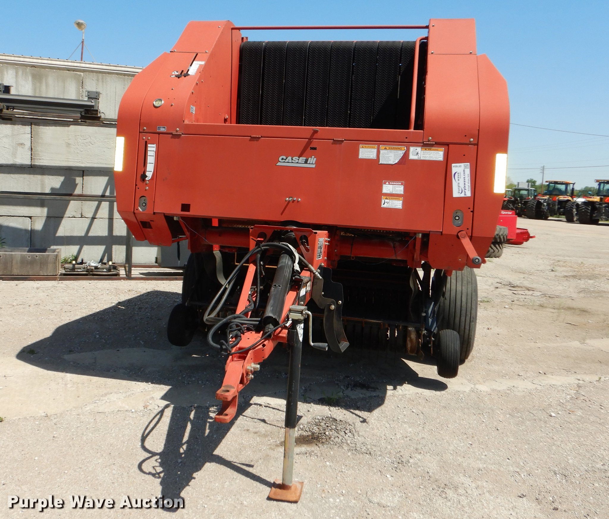 2007 Case IH RBX563 round baler in Topeka, KS | Item DE1654 sold ...