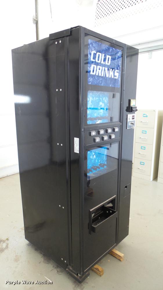 Dixie-Narco DN276E/S11-7 drink vending machine in Wichita, KS | Item ...