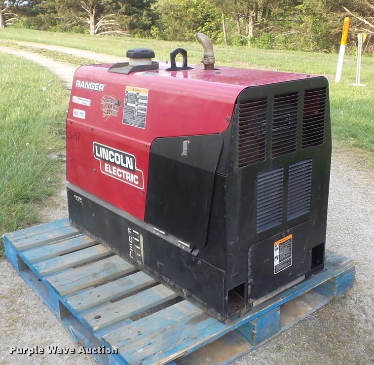 Lincoln Ranger 225 welder/generator in Moscow Mills, MO | Item DM9968 ...