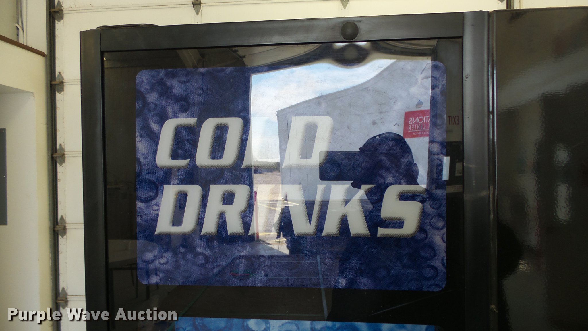 Dixie-Narco DN276E/S11-7 drink vending machine in Wichita, KS | Item ...