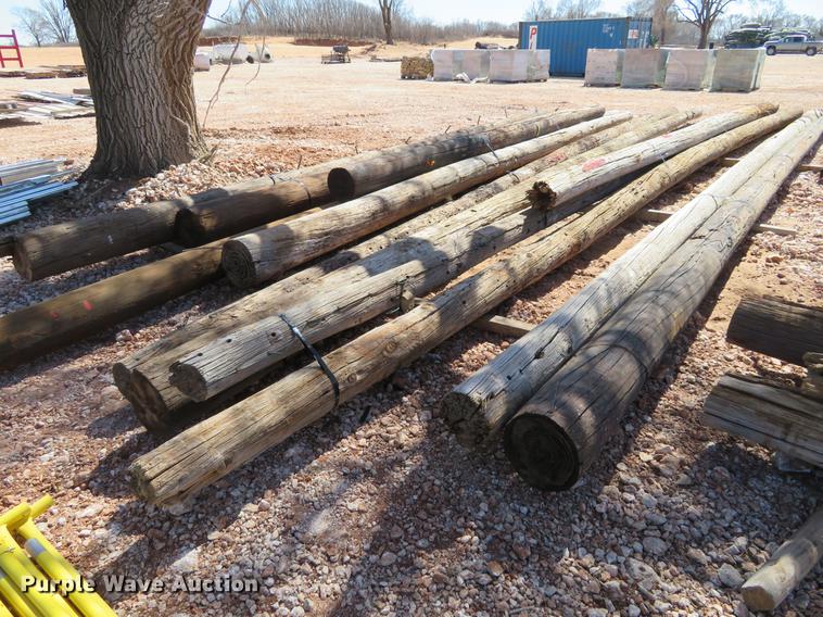 (5) bundles utility poles in Freedom, OK | Item DI9957 sold | Purple Wave
