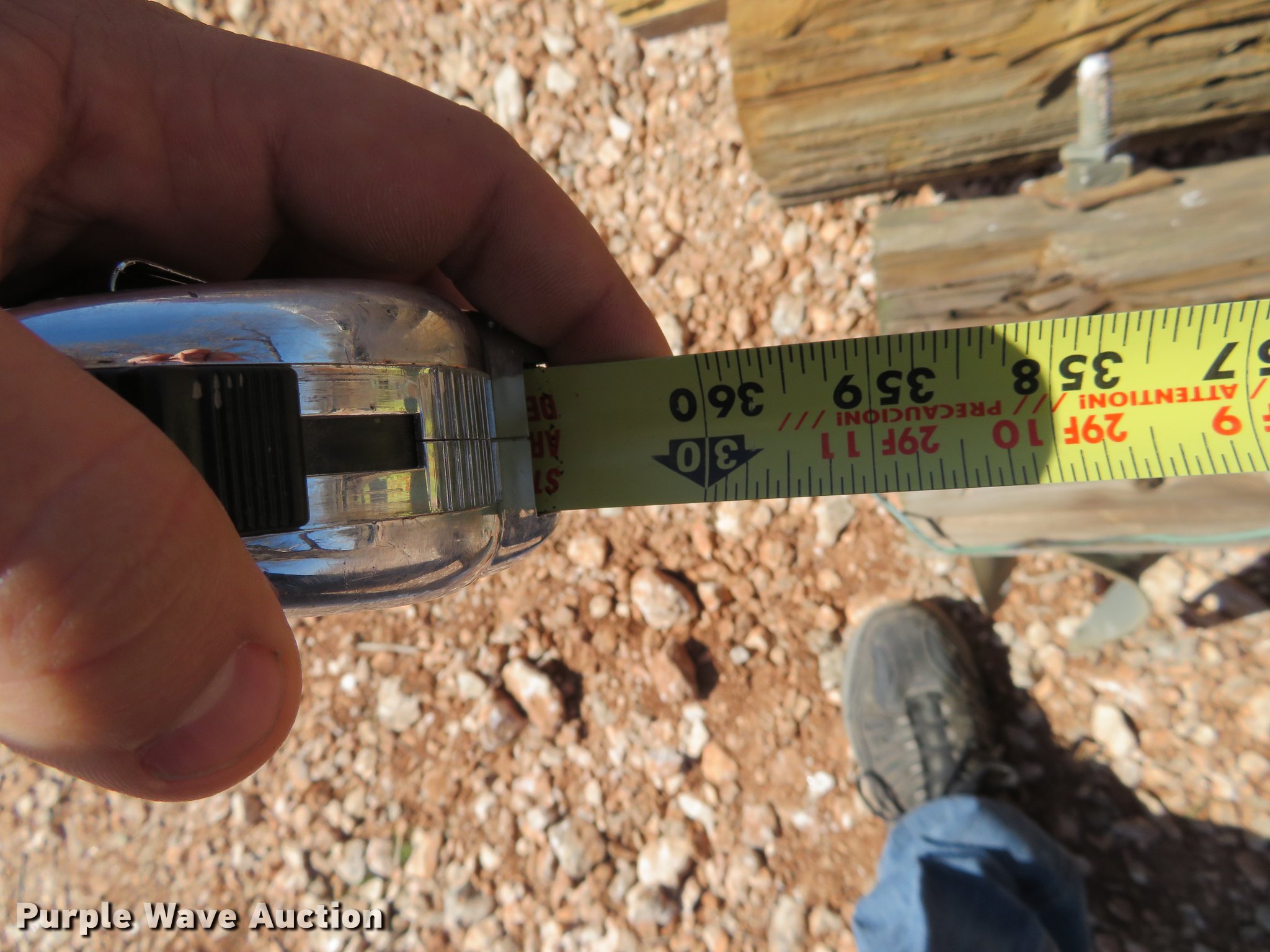 (5) bundles utility poles in Freedom, OK | Item DI9957 sold | Purple Wave