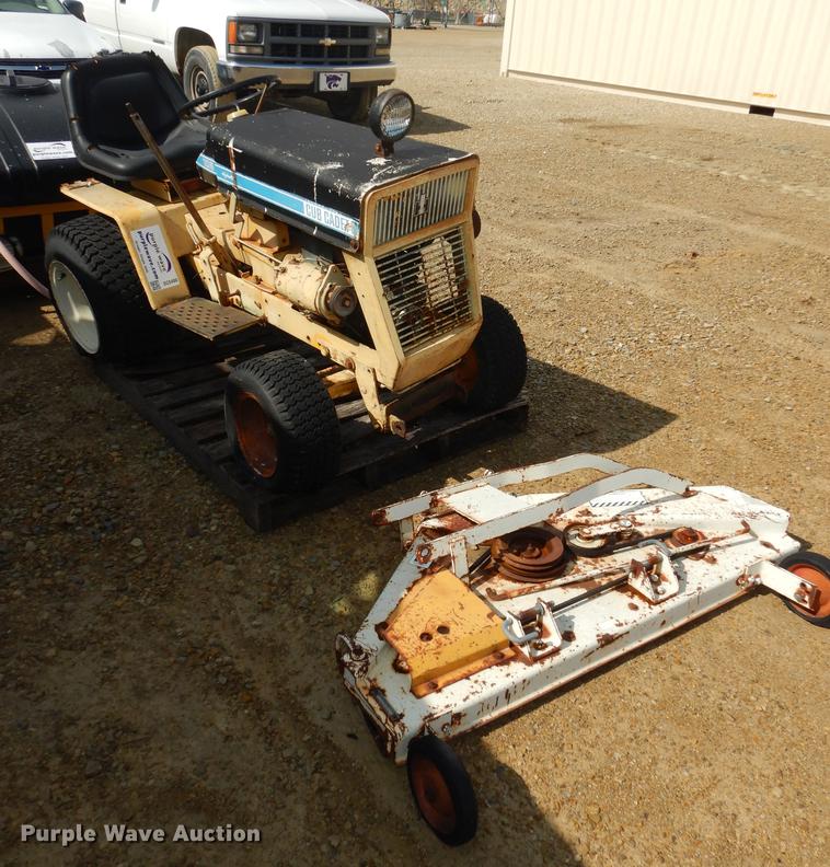 1976 International Cub Cadet 105 lawn mower in Manhattan, KS | Item ...
