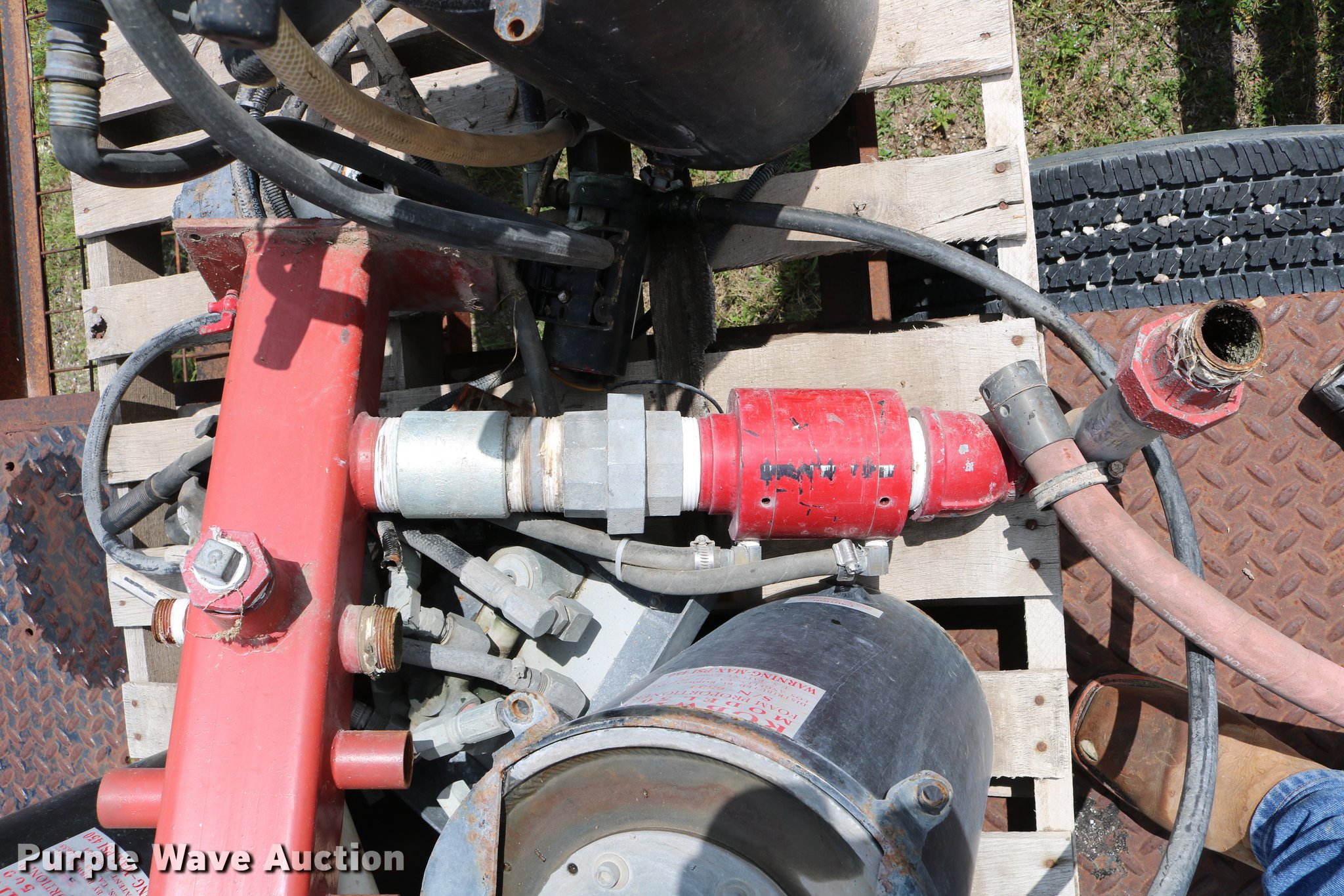 (3) Robwen 500 foaming units in Downs, KS | Item DD4229 sold | Purple Wave
