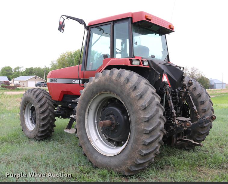 1997 Case IH 8930 MFWD tractor in Munden, KS | Item DC7552 sold ...