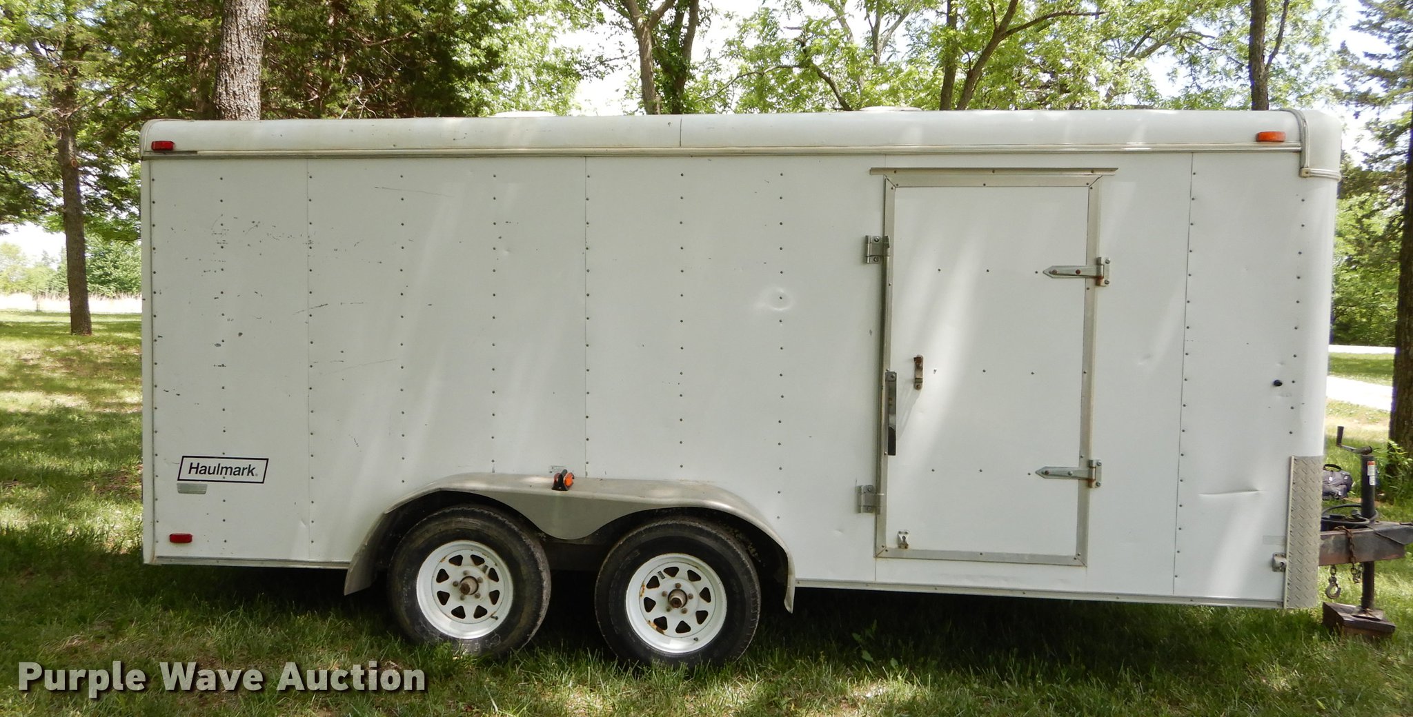 2000 Haulmark K716BT-AT enclosed cargo trailer in Spring Hill, KS ...