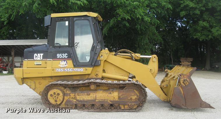 2003 Caterpillar 953C track loader in Derby, KS | Item DC2259 sold | Purple Wave