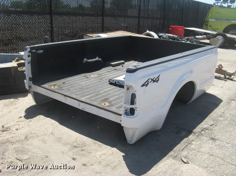 2003 Ford F250 pickup truck bed | Item BP9500 | 6-19-2018