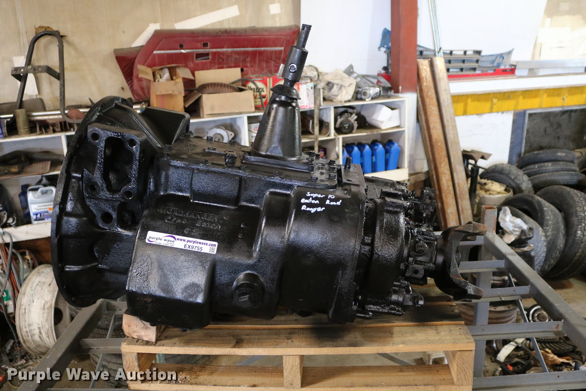 Eaton Fuller Road Ranger Super 10 manual transmission in Russell, KS ...