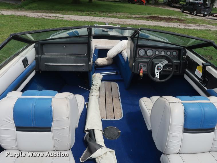 1989 Wellcraft 186 Eclipse boat in Leeton, MO | Item EP9362 sold ...
